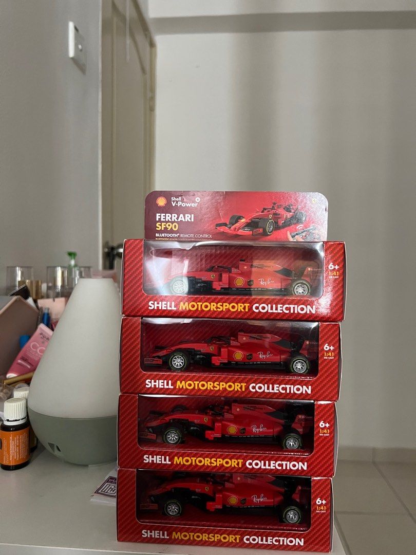 Shell Motorsport Collection Ferrari SF90 Battery Included, Hobbies ...