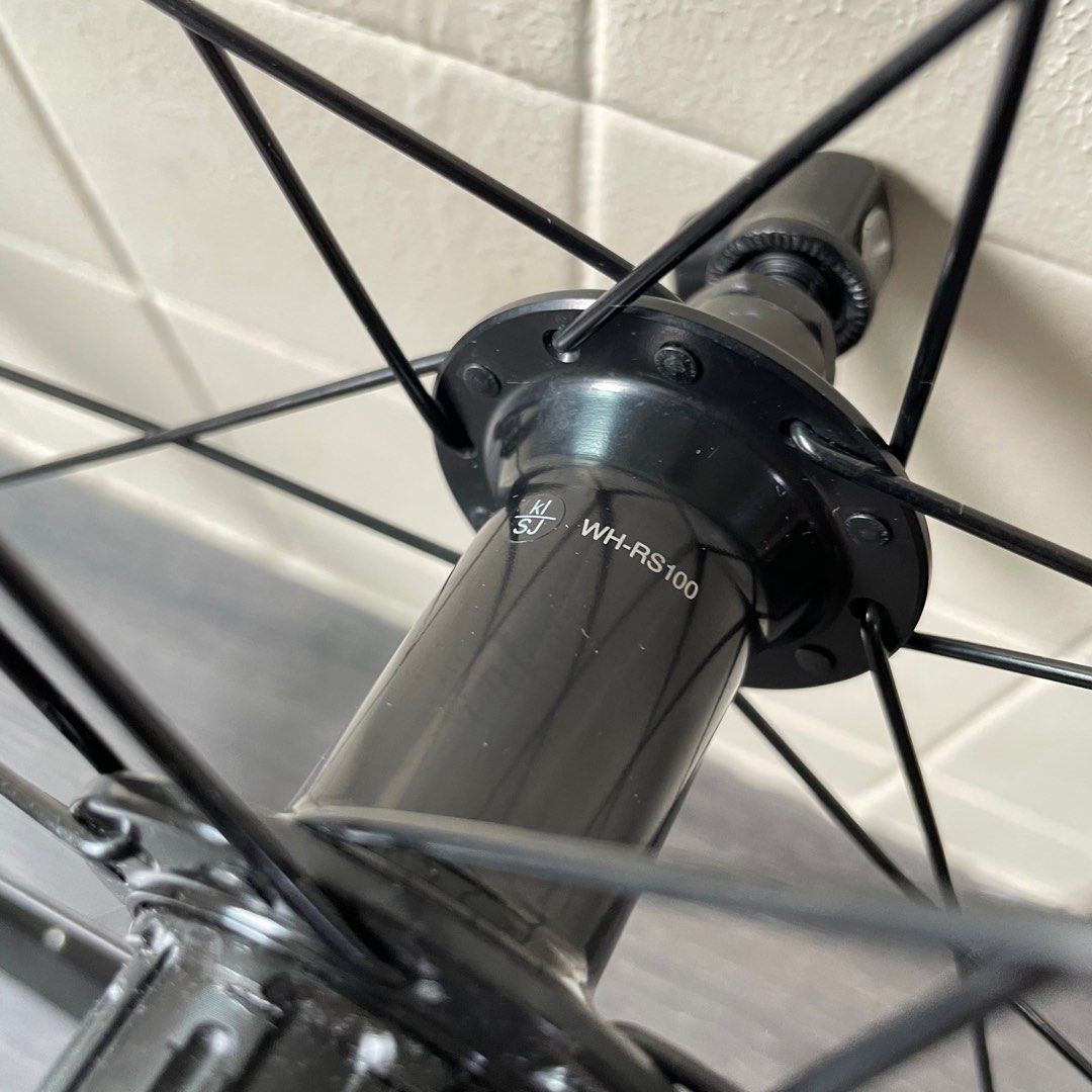Shimano RS100 Clincher Wheelset, Sports Equipment, Bicycles & Parts ...