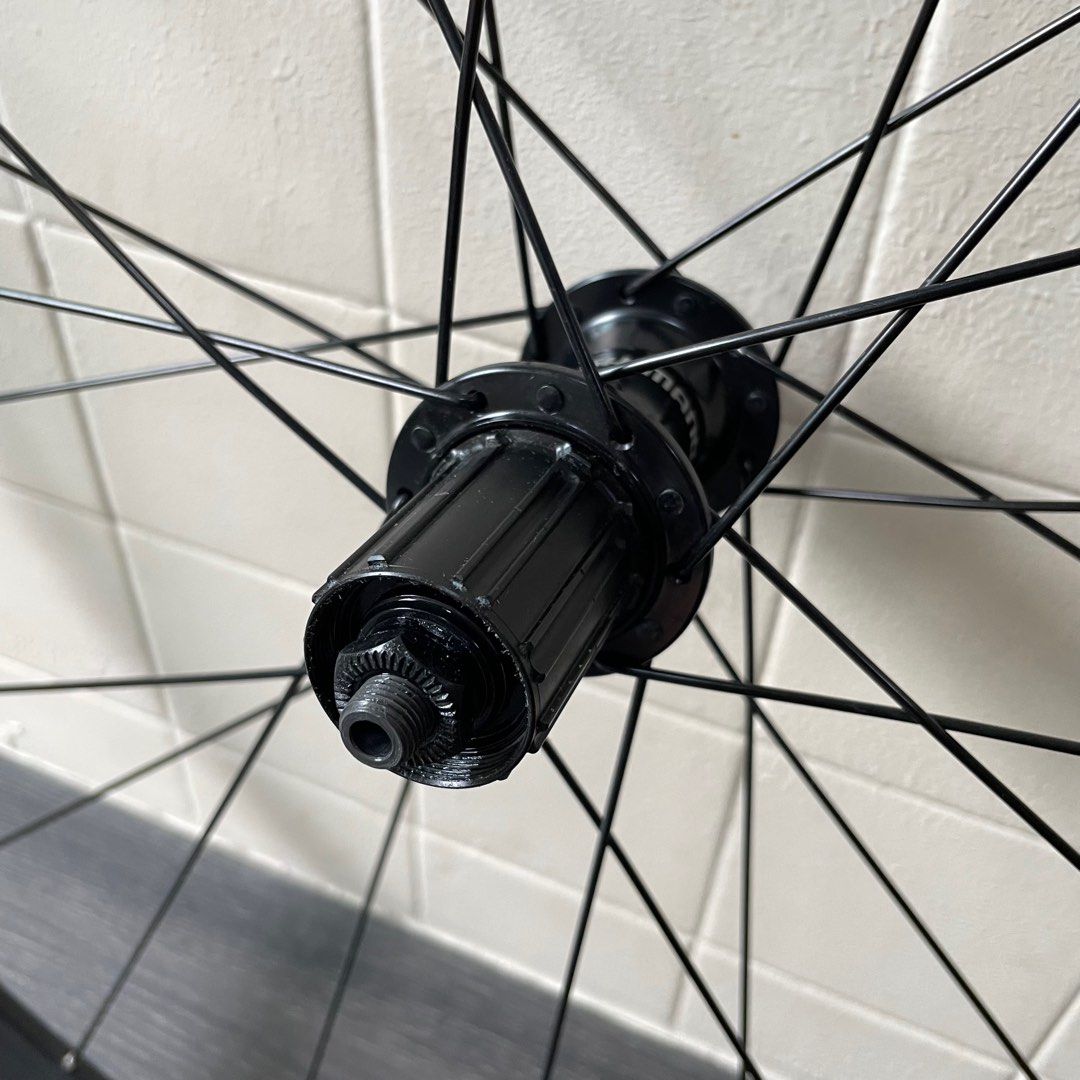 Shimano RS100 Clincher Wheelset, Sports Equipment, Bicycles & Parts ...