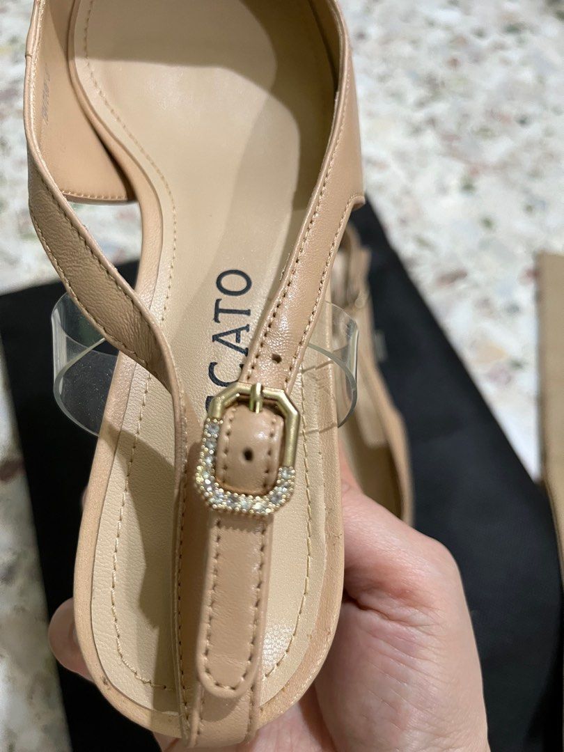 STACCATO Nude shoes, almost new, Women's Fashion, Footwear, Heels on ...