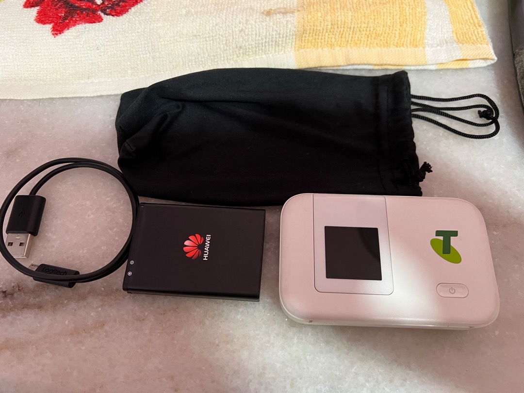 Telstra 4G mifi, Mobile Phones & Gadgets, Mobile & Gadget Accessories ...
