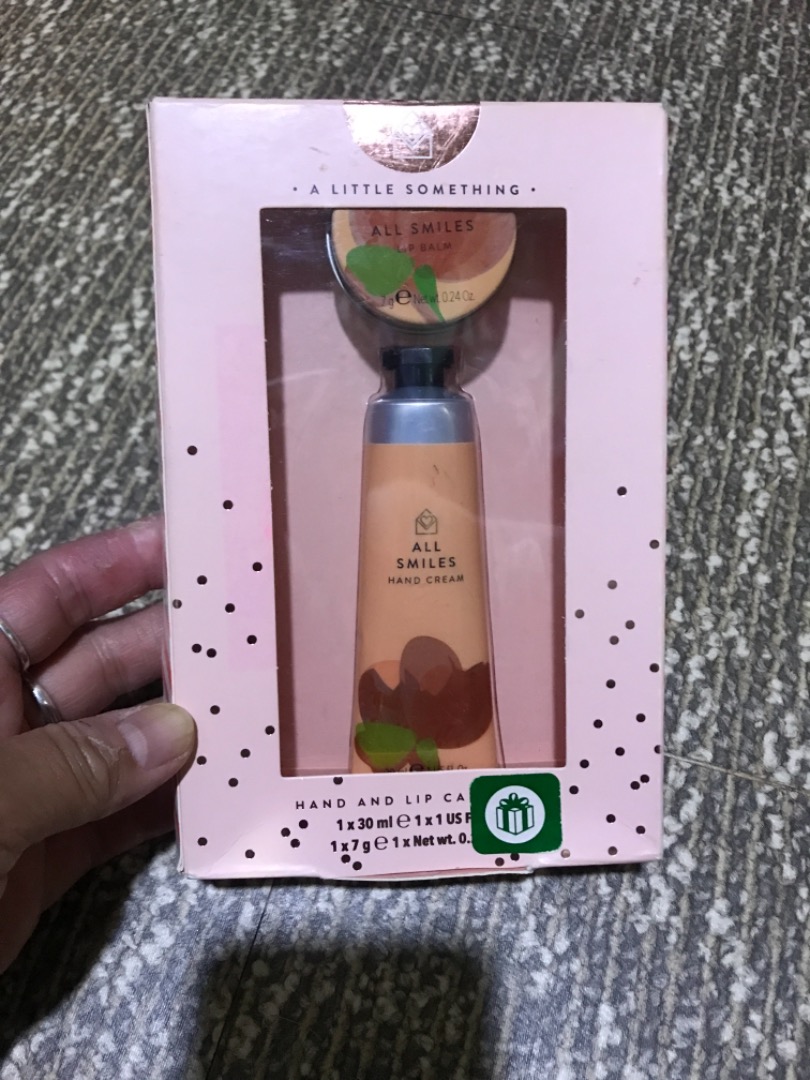 UK A LITTLE SOMETHING SET HAND CREAM/ LIP BALM, Beauty & Personal Care ...