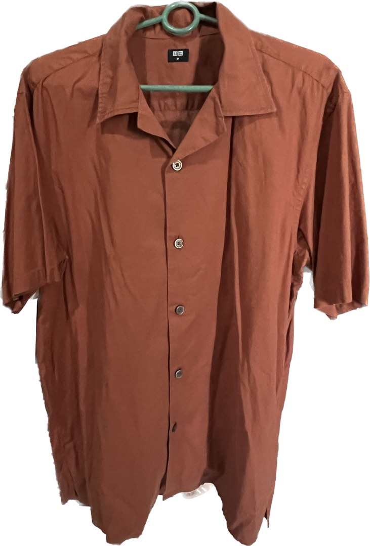 Uniqlo Cuban Polo Copper, Men's Fashion, Tops & Sets, Formal Shirts on ...