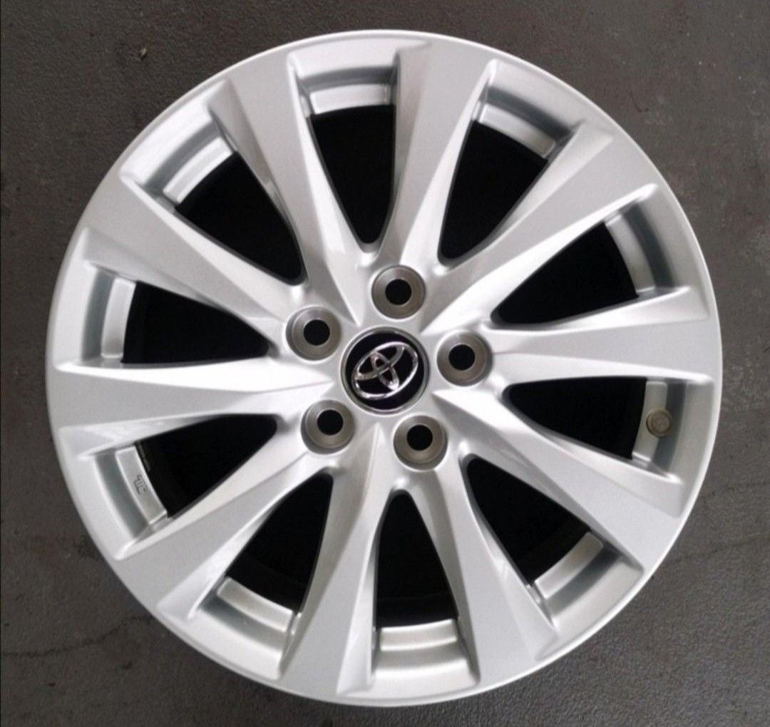 Used 17" Original Toyota Rims, Car Accessories, Tyres & Rims on Carousell