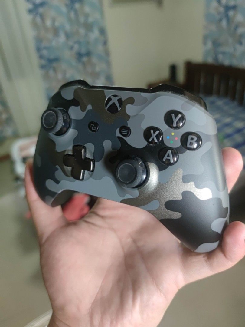 Xbox wireless controller (Night Ops Camo), Video Gaming, Gaming ...