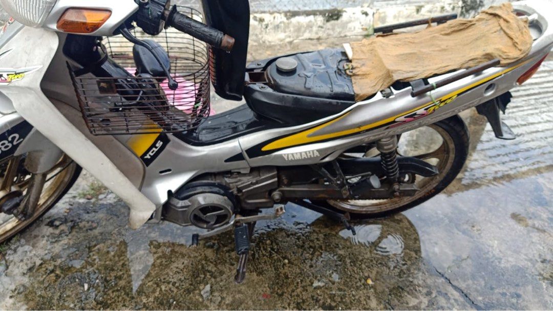 Yamaha ss2 2000, Motorbikes on Carousell