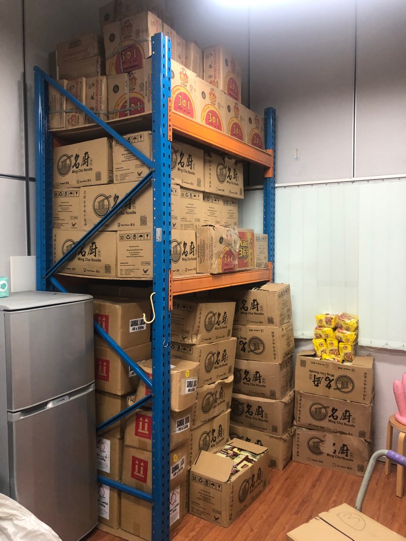 Cheap 2 Ton rack with 5 locking teeth 5ft x 2.8m height, Furniture ...