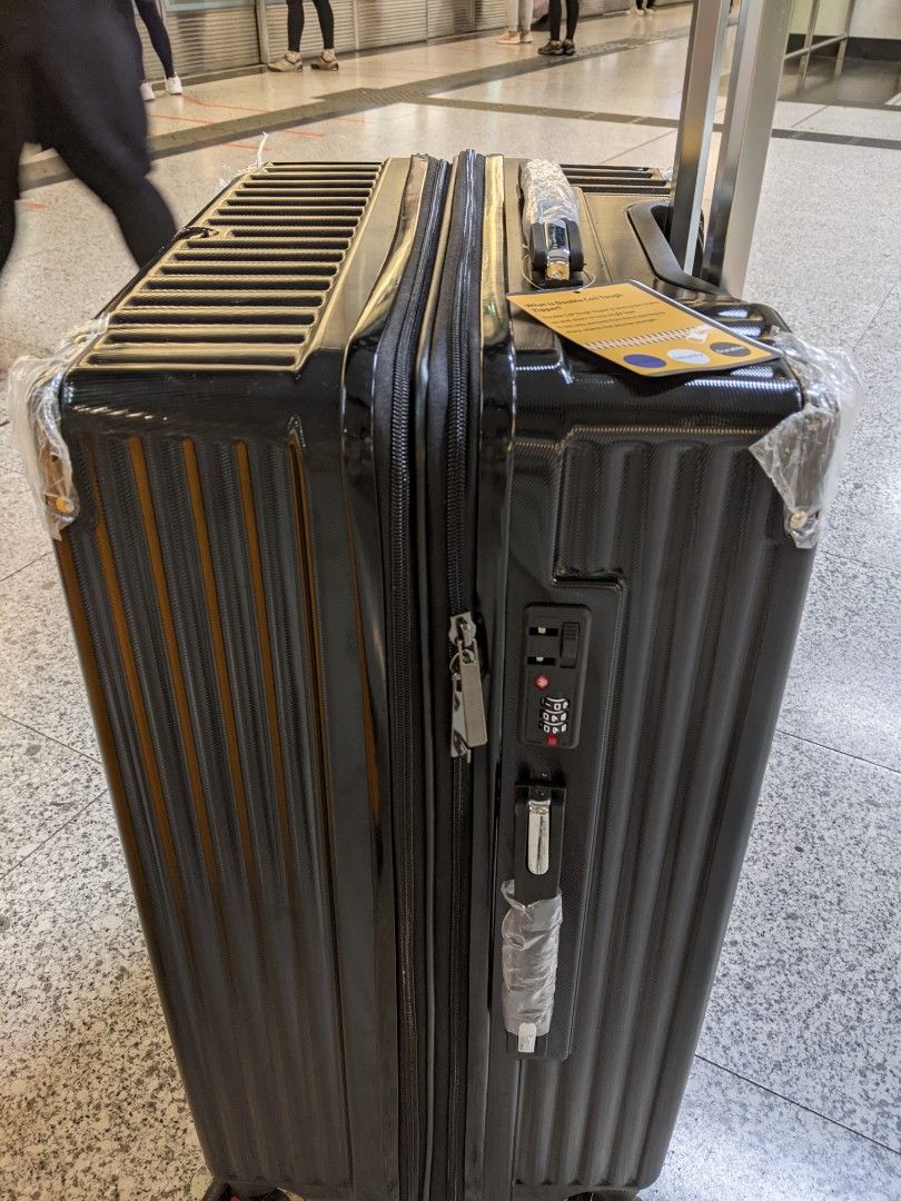* 35kg EXTRA LARGE 31 inch expandable 77cm x 47cm x 32cm luggage ...