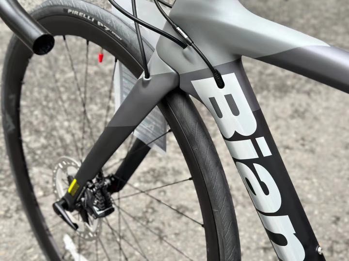 亞灰黑 2023 Bianchi Oltre Xr3 Cv Ut8020氣動公路車整車Road Bike Carbon, 運動產品, 單車及 ...