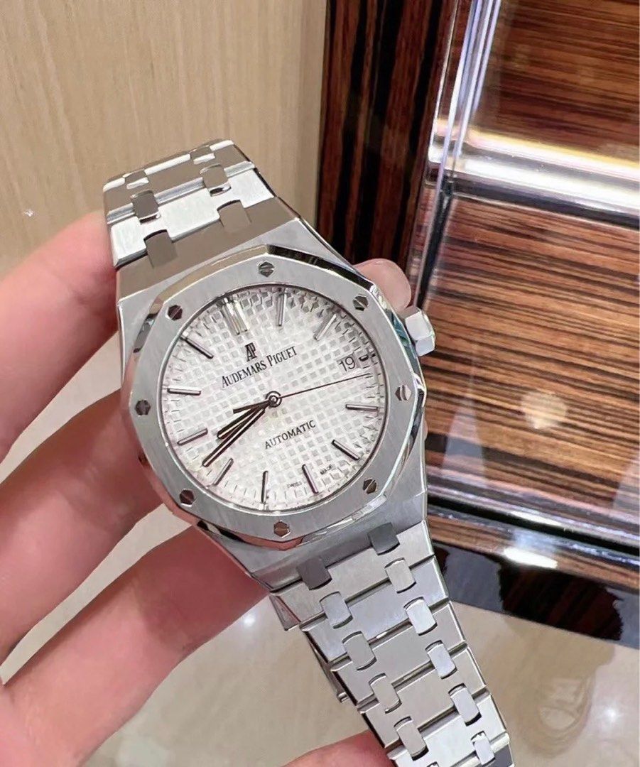 Audemars Piguet AP15400st, Luxury, Watches on Carousell