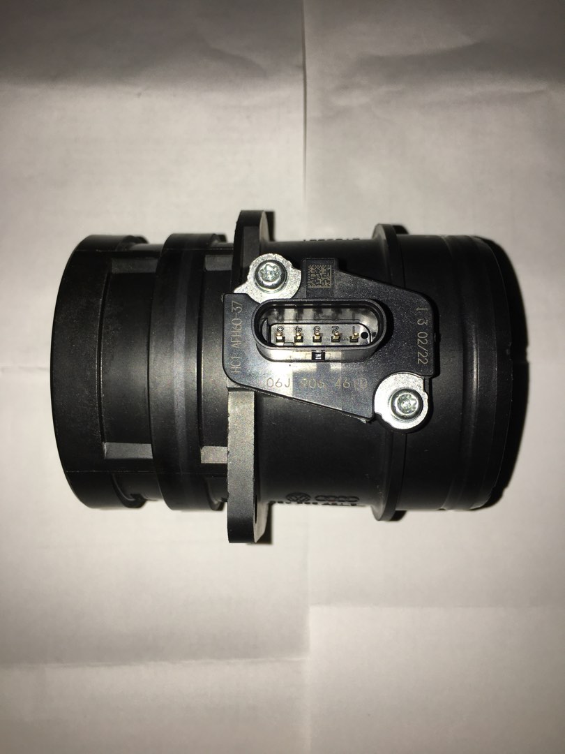 Audi Q5,Audi A4 B8 MAF sensor,connector, Car Accessories, Accessories ...