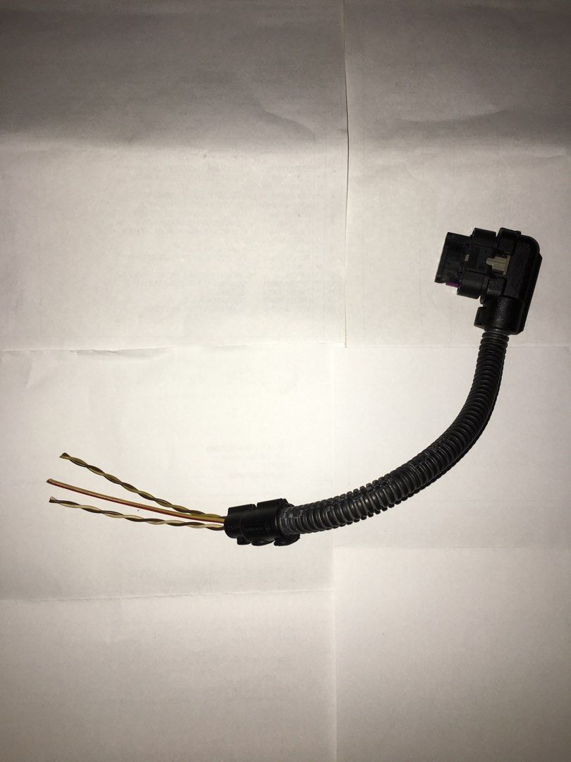 Audi Q5,Audi A4 B8 MAF sensor,connector, Car Accessories, Accessories ...