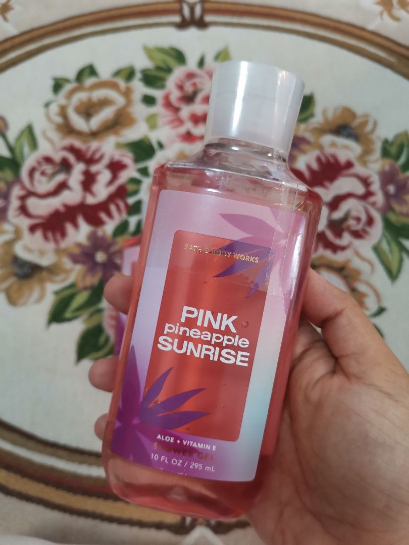 BBW Shower Gel Pink Pineapple Sunrise, Beauty & Personal Care, Bath ...