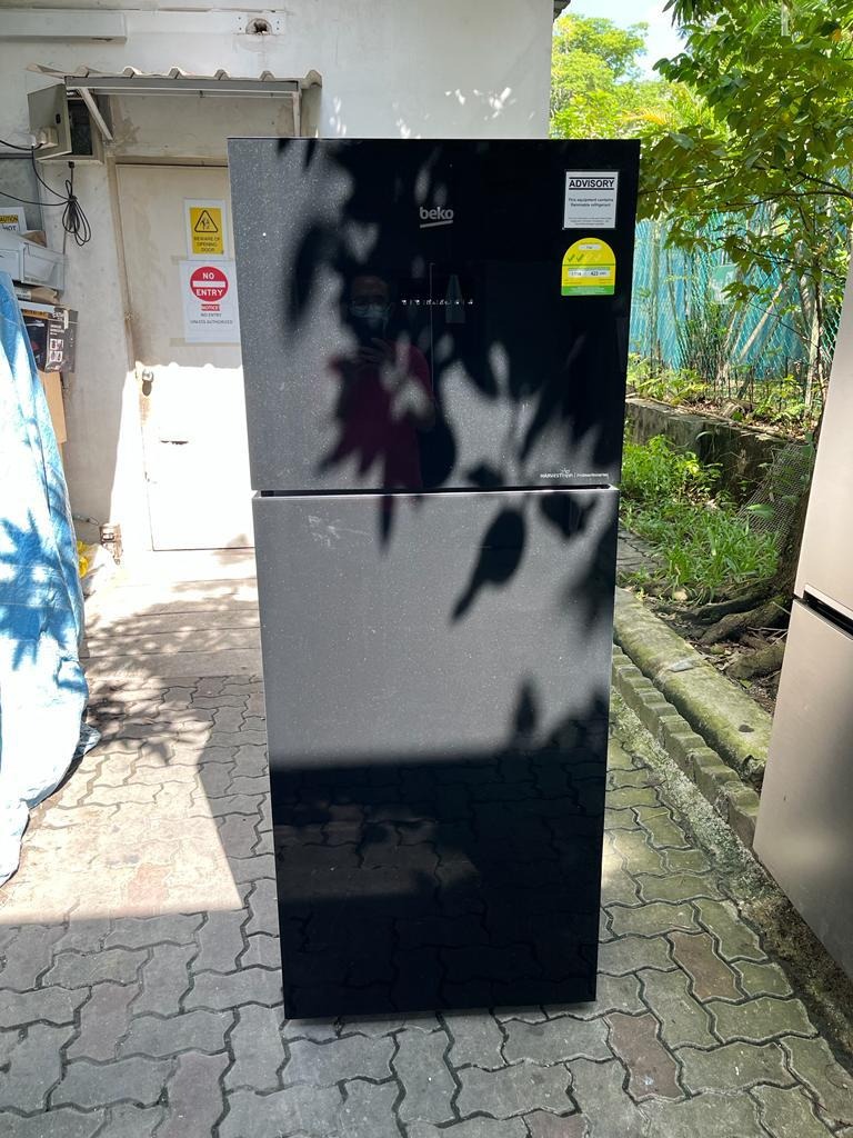 BEKO 2 DR FRIDGE (NET 392L) Display set | Free Delivery + Disposal and ...