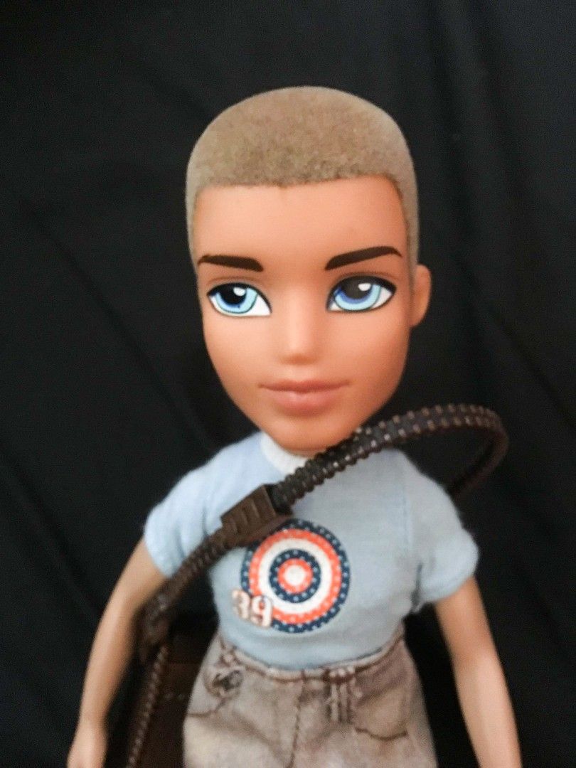 Cameron 10th anniversary collection Bratz boyz, Hobbies & Toys, Toys ...