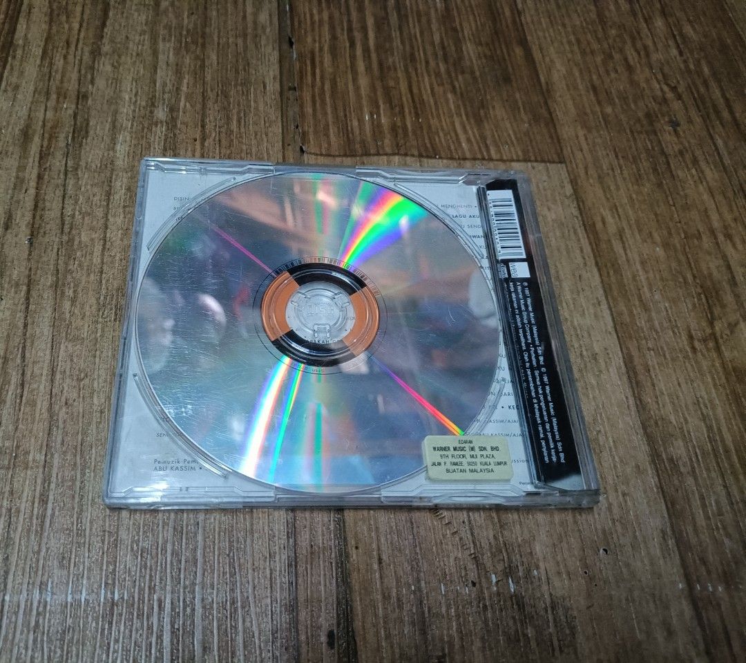 CD NORYN @ 1997 WARNER MUSIC MALAYSIA SDN BHD.., Hobbies & Toys, Music ...