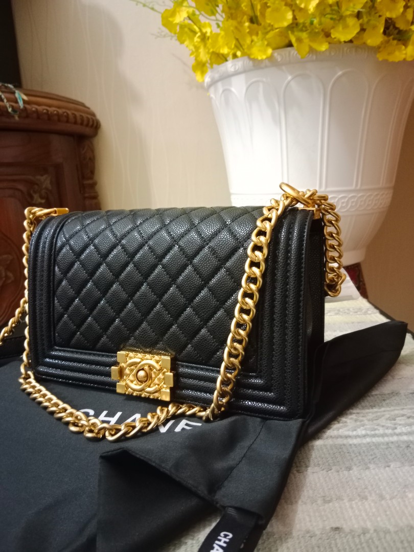 CHANEL BOY, Barang Mewah, Tas & Dompet di Carousell