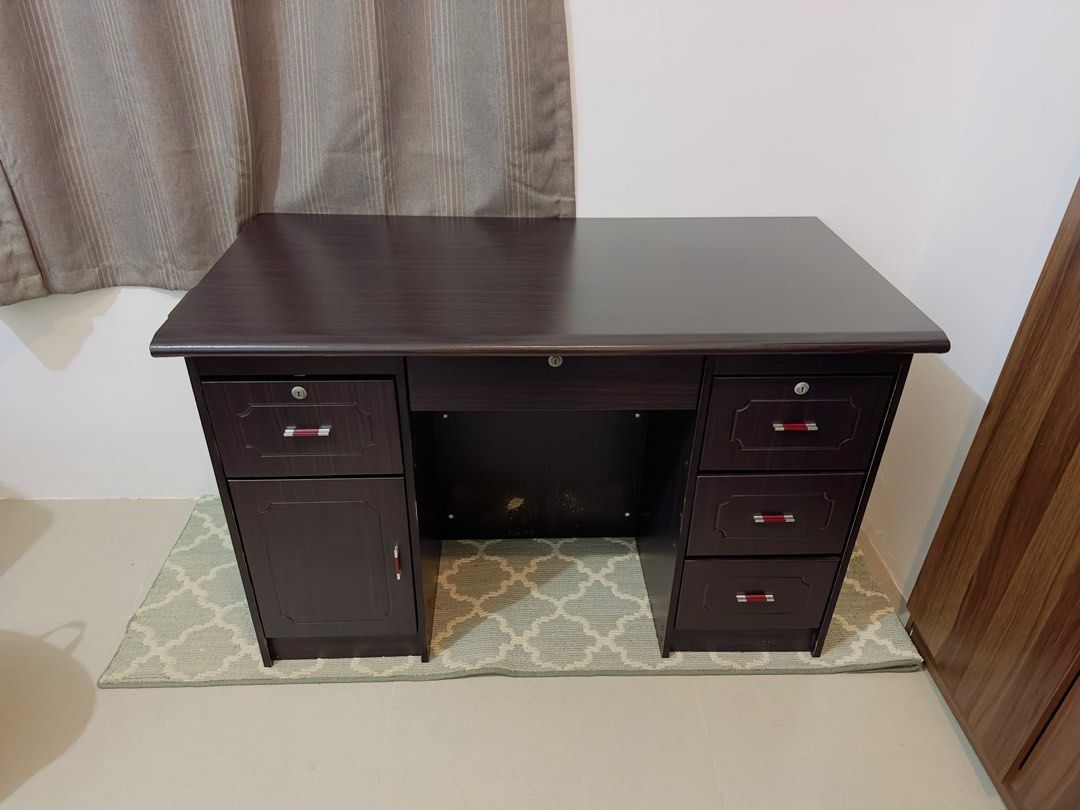 Computer desk table, Furniture & Home Living, Furniture, Tables & Sets ...