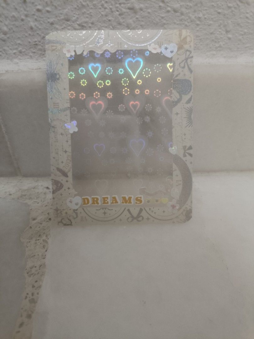 Dream holographic heart toploader, Hobbies & Toys, Memorabilia ...