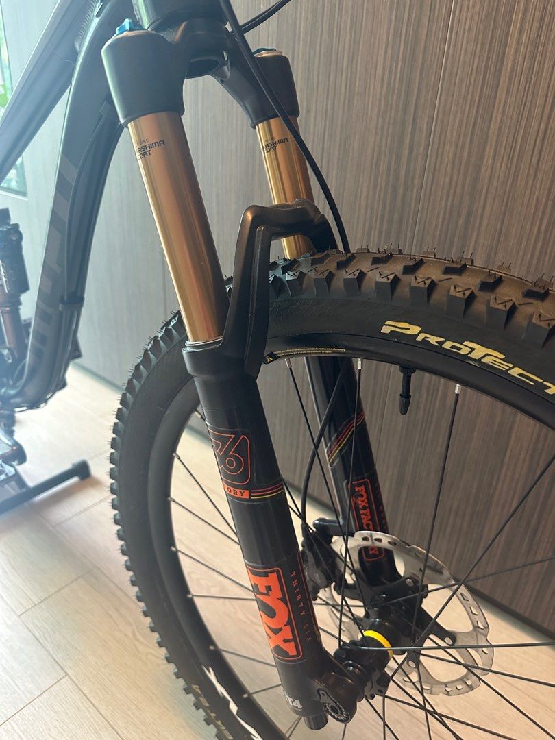 Ghost MTB full sus new parts fox continental Shimano xtr XT mavic rim ...