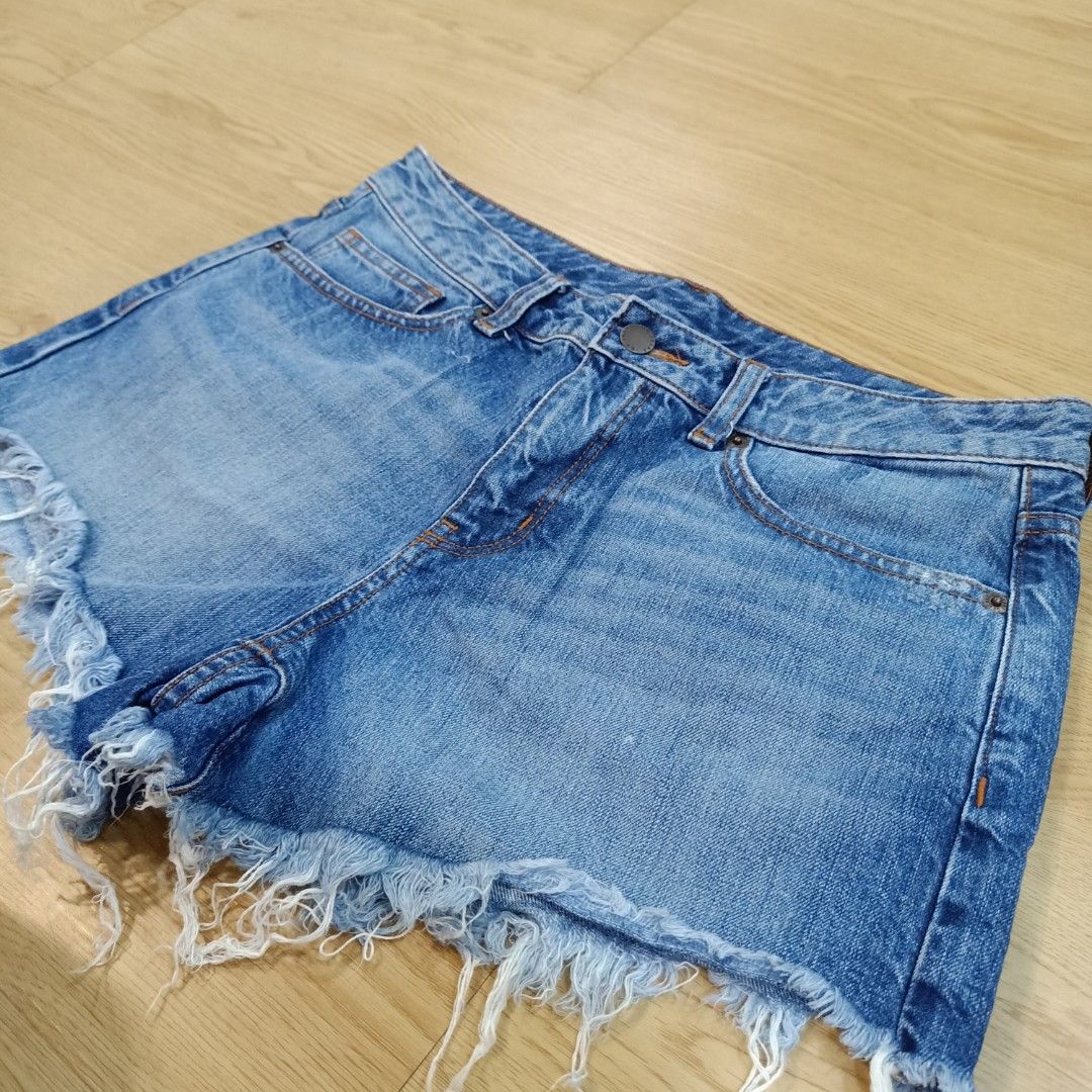 GU Denim Shorts, Women's Fashion, Bottoms, Shorts on Carousell