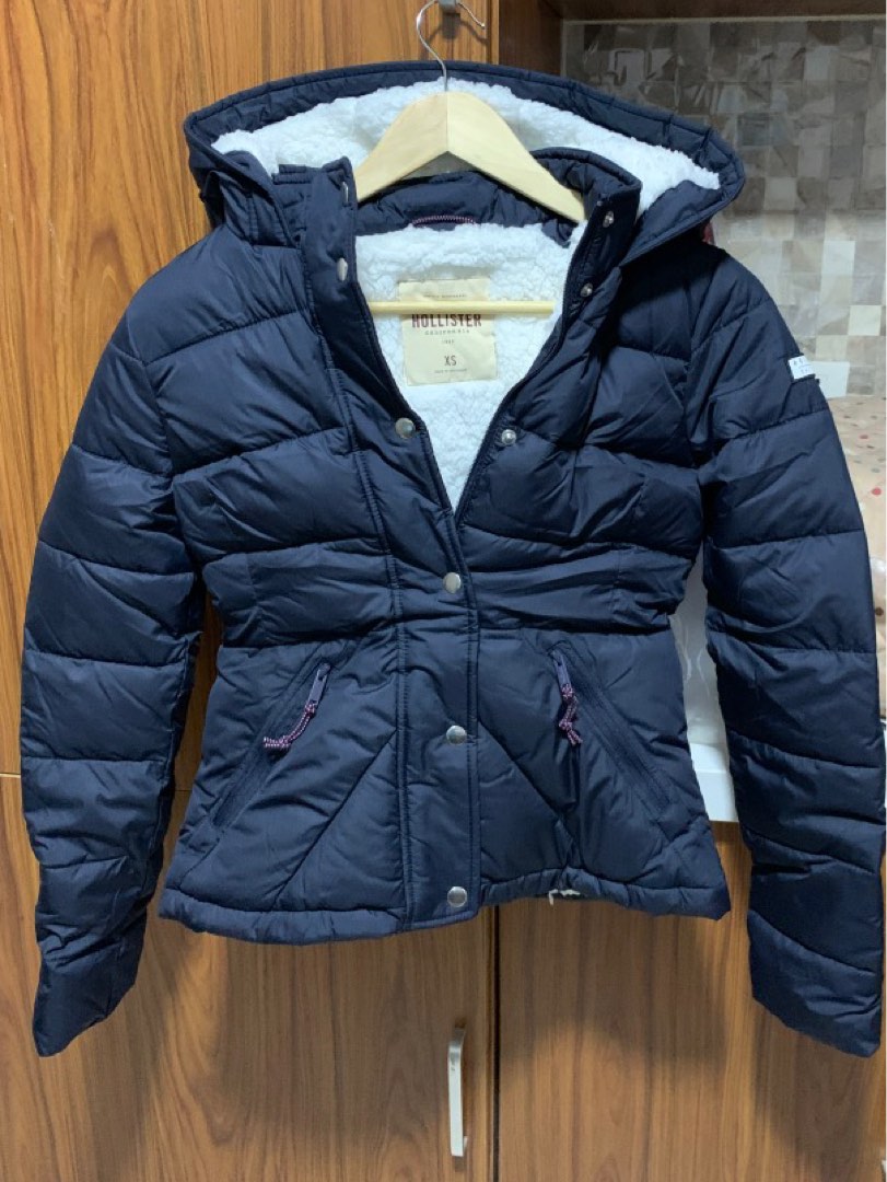 Hollister Jacket, Women's Fashion, Coats, Jackets and Outerwear on ...