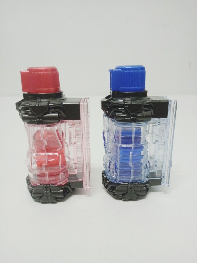 Kamen Rider Build Full Bottle Bestmatch Rabbit X Tank, Hobbies & Toys ...
