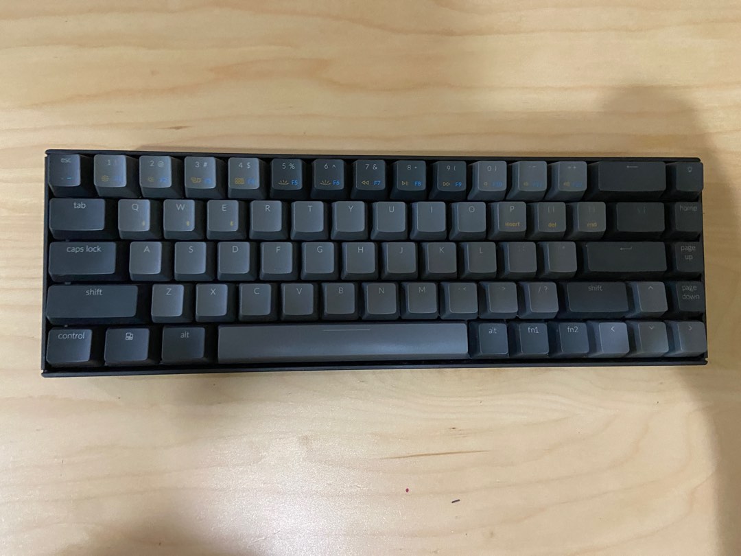 Keychron K6 brown switch non-hotswappable, Computers & Tech, Parts ...