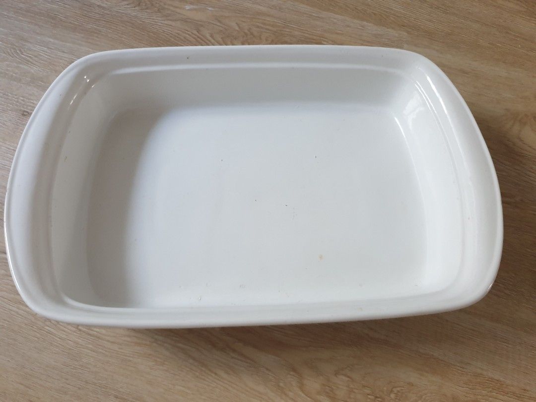 Microwave and Oven Safe Dish, Furniture & Home Living, Kitchenware ...