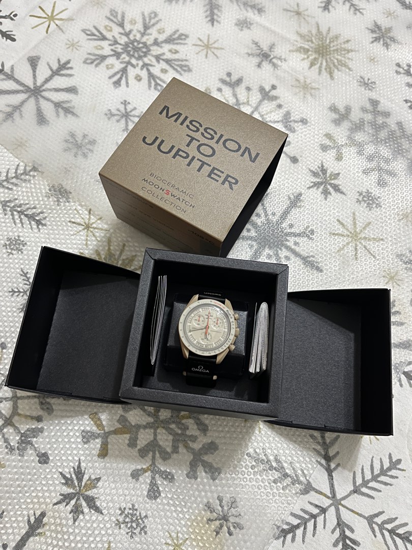 Mission to Jupiter Bioceramic MoonSwatch, Men's Fashion, Watches & Accessories, Watches on Carousell