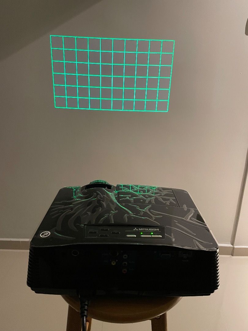 Mitsubishi HC4000 DLP Home Theatre Projector, TV & Home Appliances, TV ...