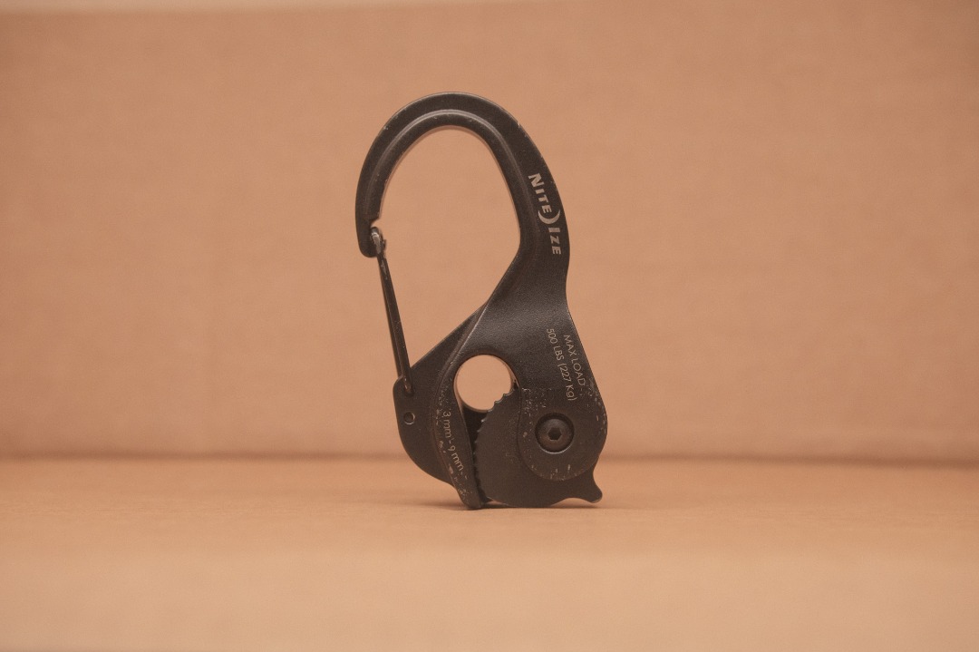 Nite Ize CamJam XT Aluminium Cord Tightener, Sports Equipment, Other ...