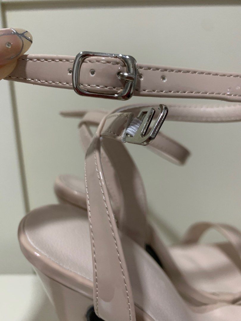 Nude Platform Heels, Women's Fashion, Footwear, Heels on Carousell