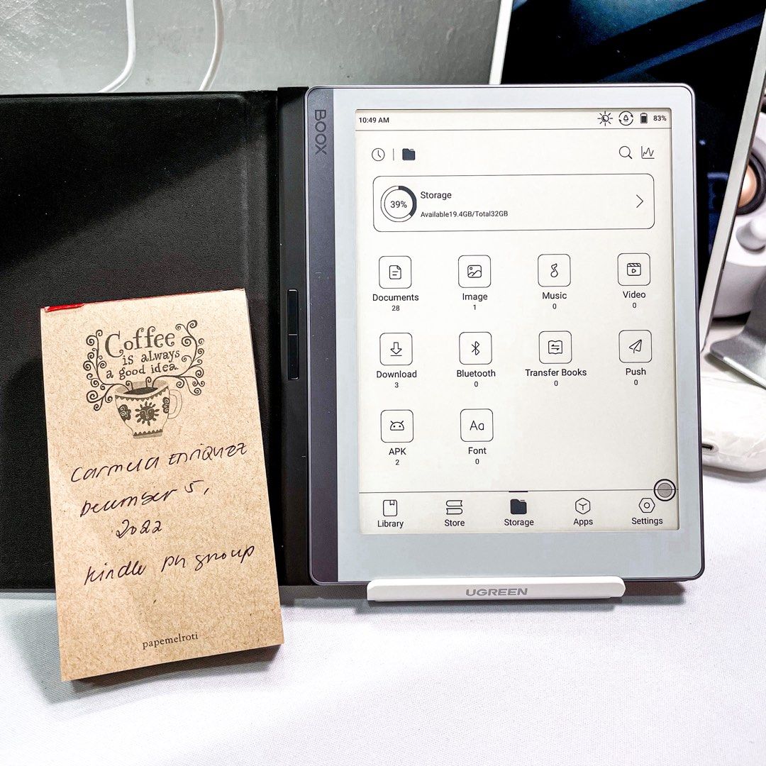 Onyx Boox Leaf 7-inch E-ink Android Tablet with Magnetic Cover Case ...