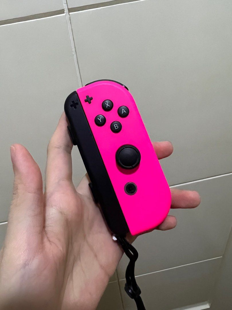 Original Nintendo switch joycons with strap and FREE storage bag ...
