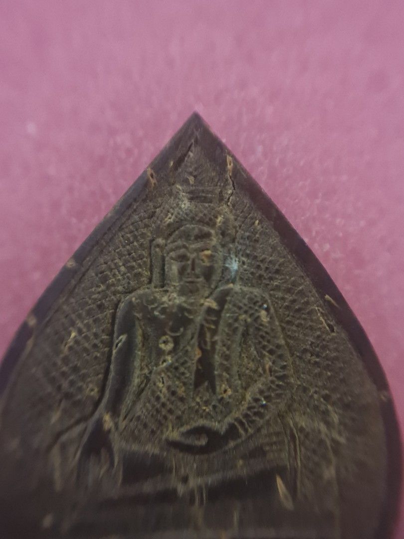 Phraphut Kala Kae - LP Chuet, Hobbies & Toys, Memorabilia ...