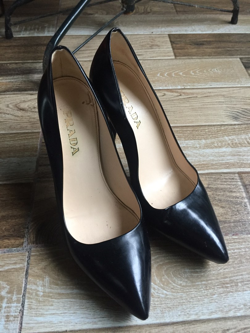 Prada Heels, Women's Fashion, Footwear, Heels on Carousell
