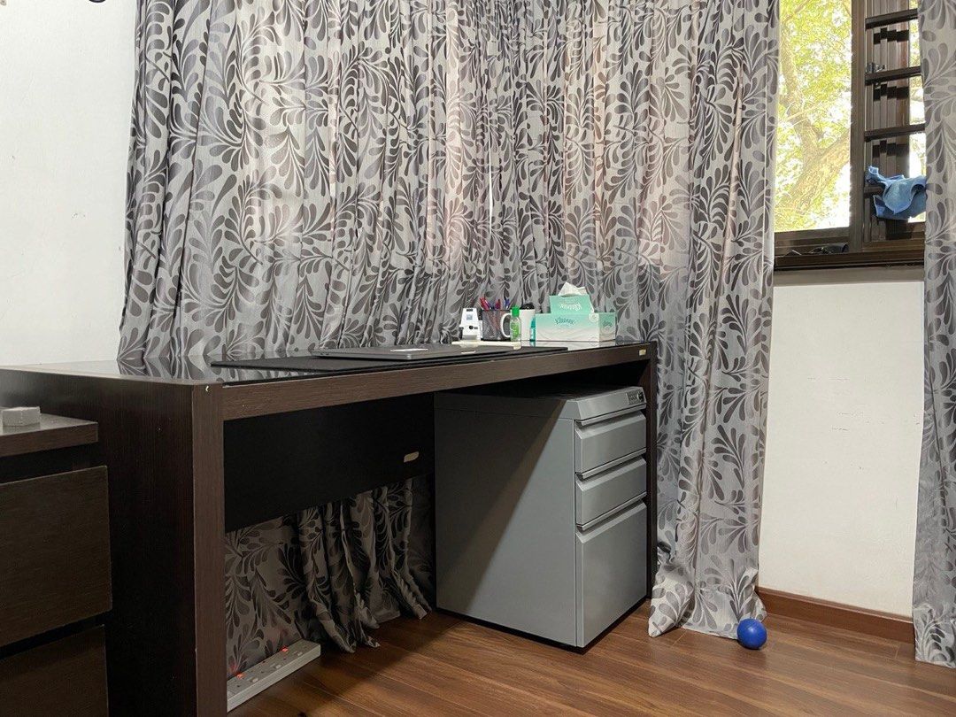 Premium Computer Table, Furniture & Home Living, Furniture, Tables ...