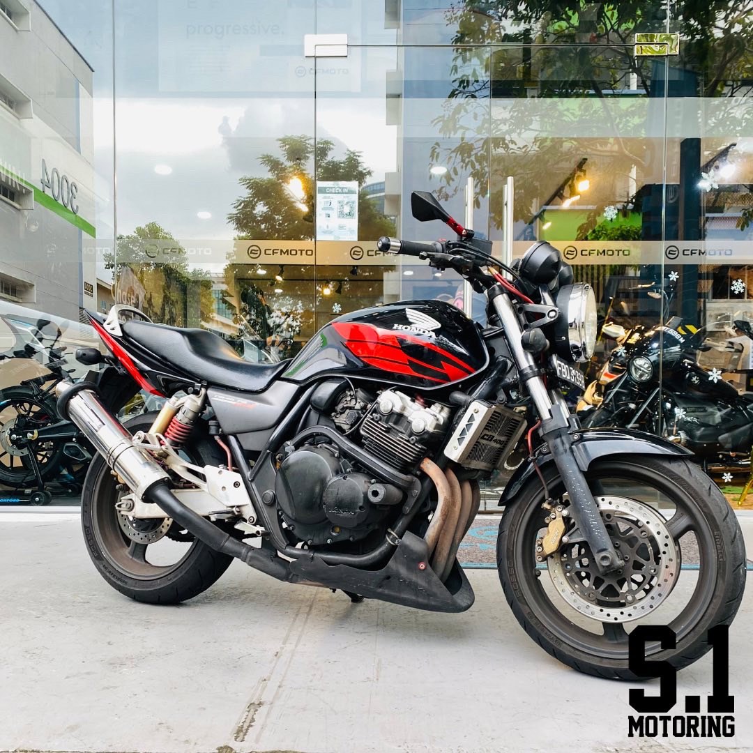 Preowned Honda CB400 Vtec 3 - Yoshimura, Motorcycles, Motorcycles for Sale, Class 2A on Carousell