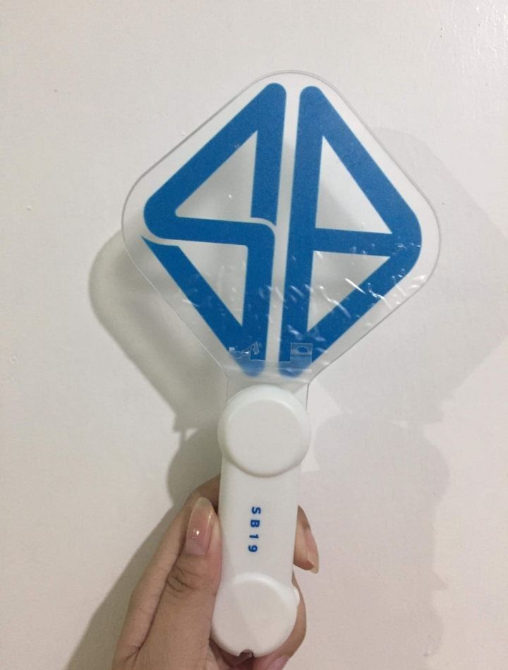 SB19 Official Light Stick Version 2, Hobbies & Toys, Memorabilia ...
