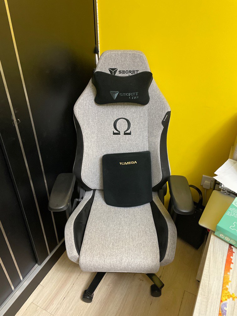 Secret lab Omega, Furniture & Home Living, Furniture, Chairs on Carousell