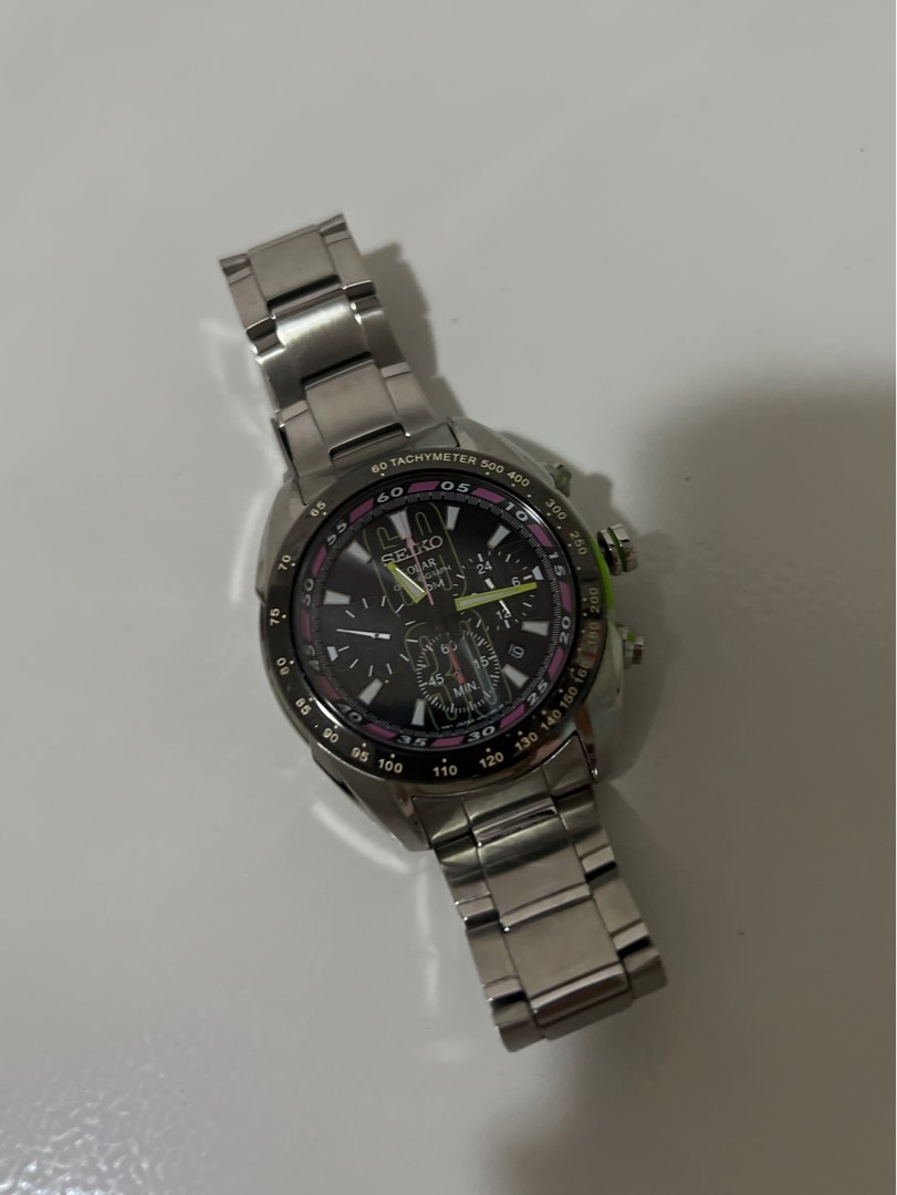 Seiko solar chronograph with sapphire glass, Luxury, Watches on Carousell