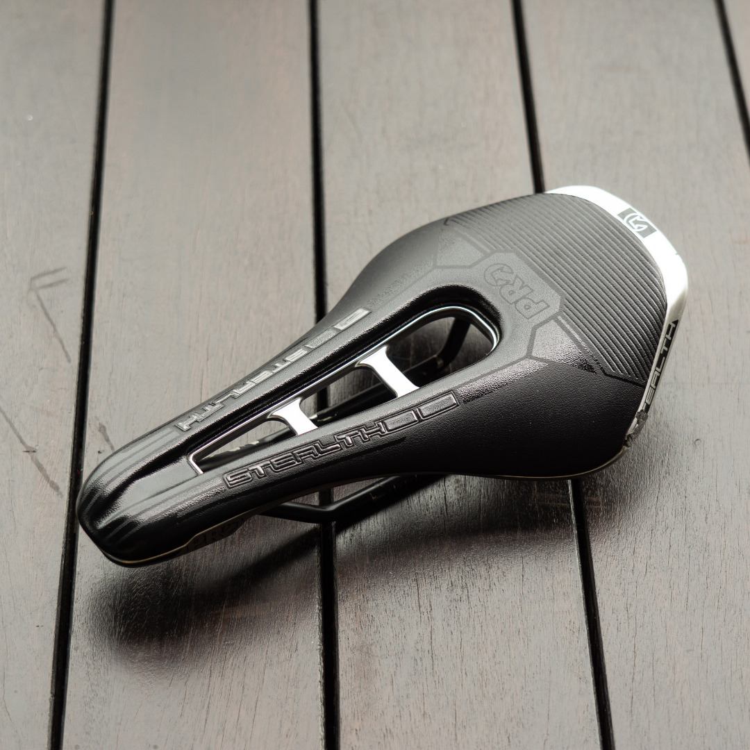 Shimano PRO Stealth LTD saddle 142mm, Sports Equipment, Bicycles ...