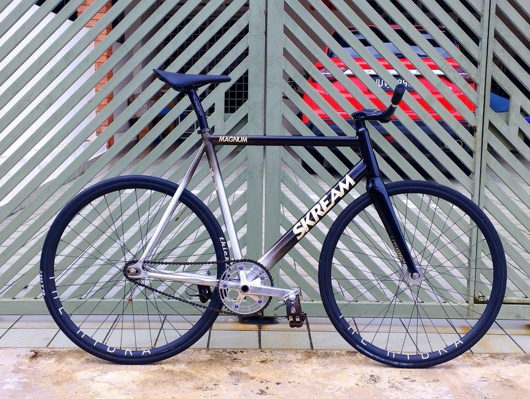 Skream magnum limited edition, Sports Equipment, Bicycles & Parts ...