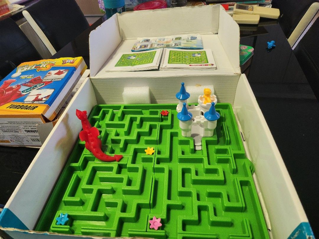 Sleepy Beauty maze game by Smart Games, Hobbies & Toys, Toys & Games on ...