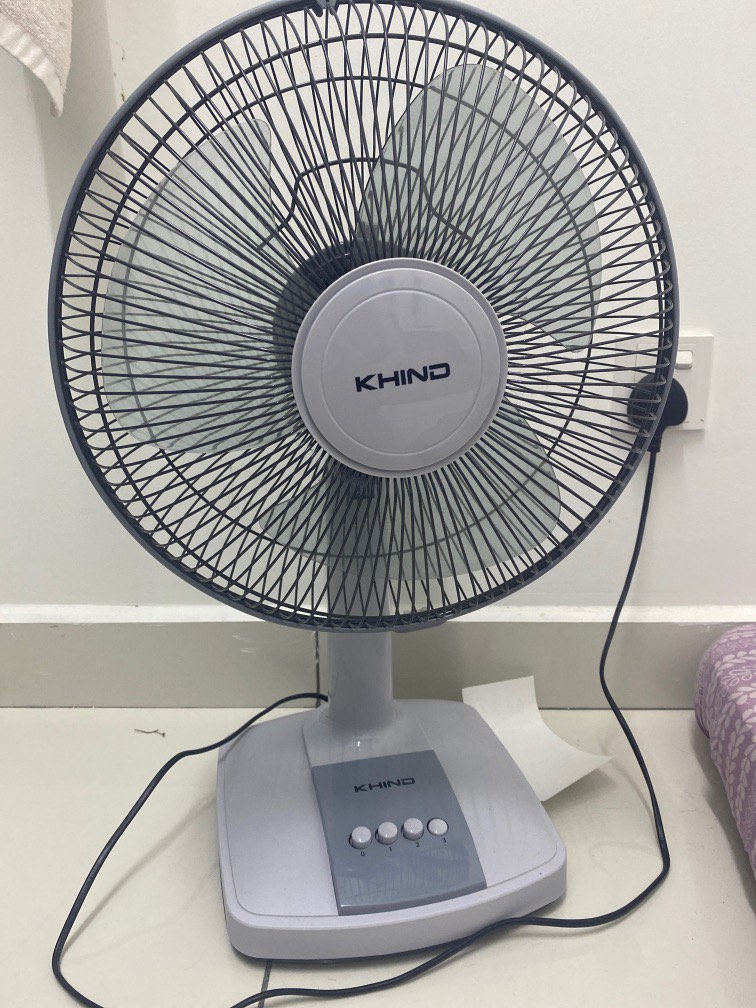 Table fan, Furniture & Home Living, Lighting & Fans, Fans on Carousell