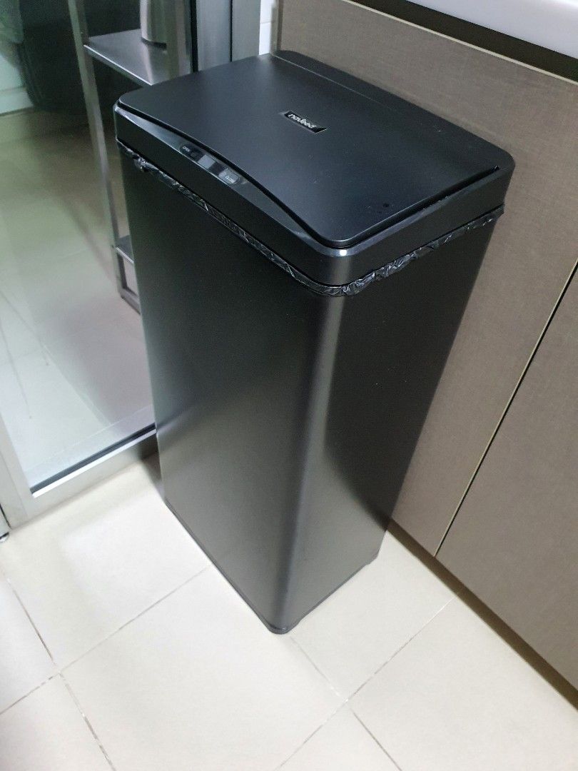 Tall Automatic Sensor Dustbin / Rubbish Bin / Battery Smart Bin ...