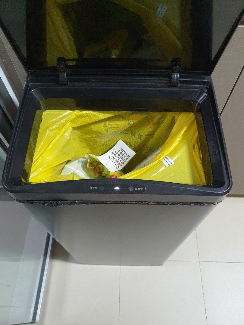 Tall Automatic Sensor Dustbin / Rubbish Bin / Battery Smart Bin ...