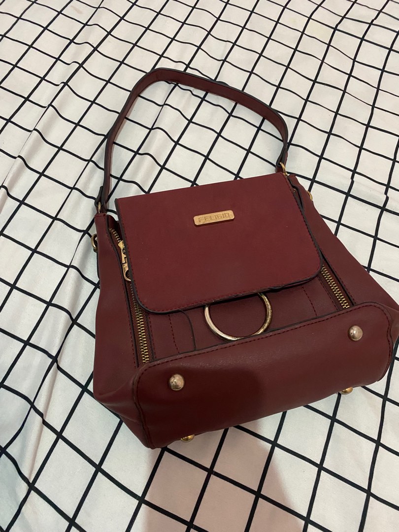 Tas Felgio Maroon, Fesyen Wanita, Tas & Dompet di Carousell