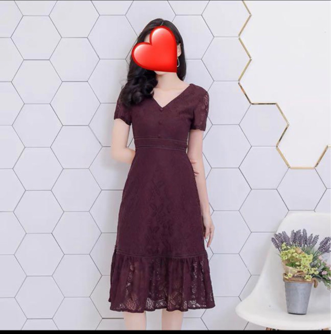 TLC Red eyelet Dress, Women's Fashion, Dresses & Sets, Dresses on Carousell